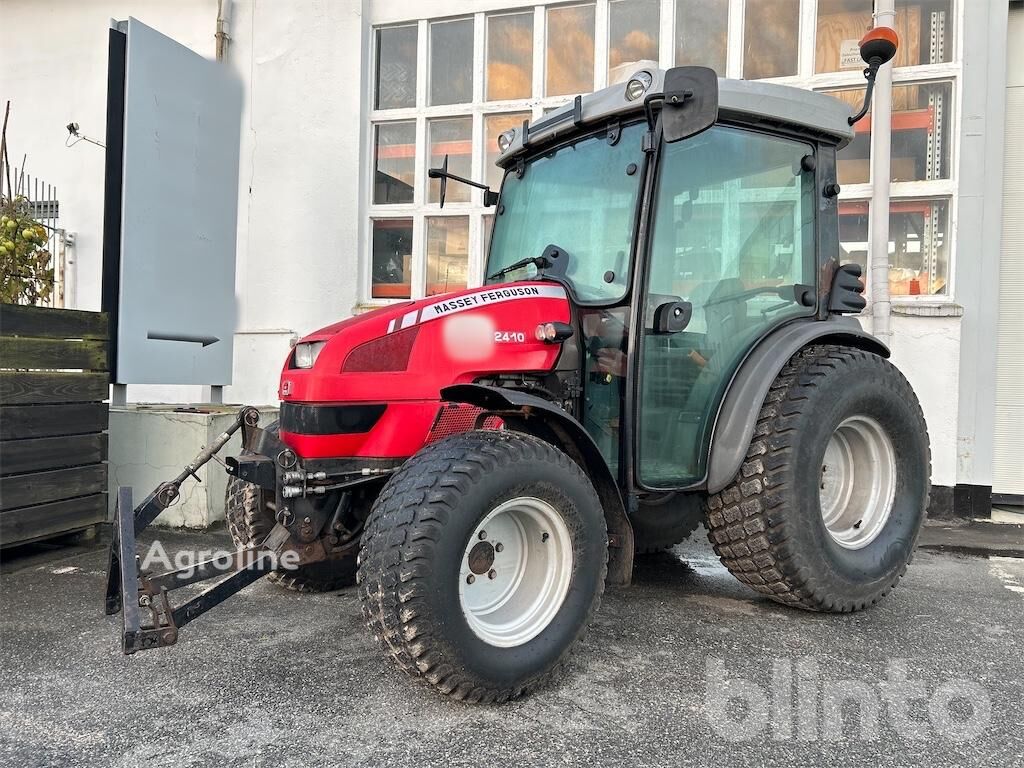 Prodaje se Massey Ferguson 2410 traktor točkaš na aukciji