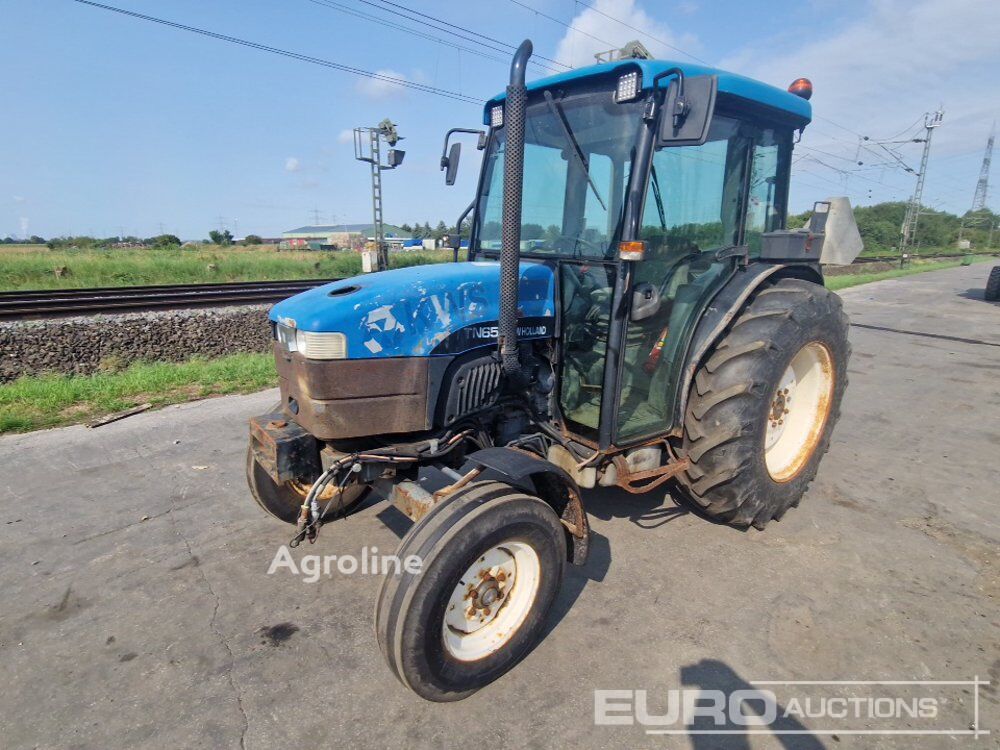 Prodaje se New Holland TN65D traktor točkaš na aukciji