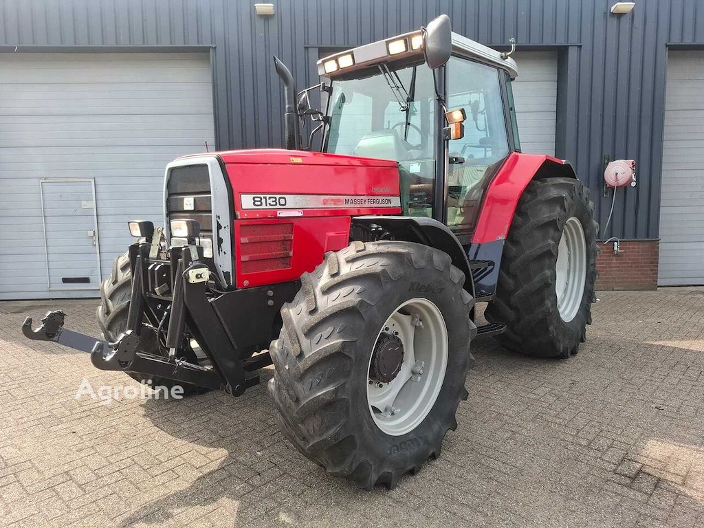 Prodaje se Massey Ferguson 8130 Dynashift traktor točkaš na aukciji