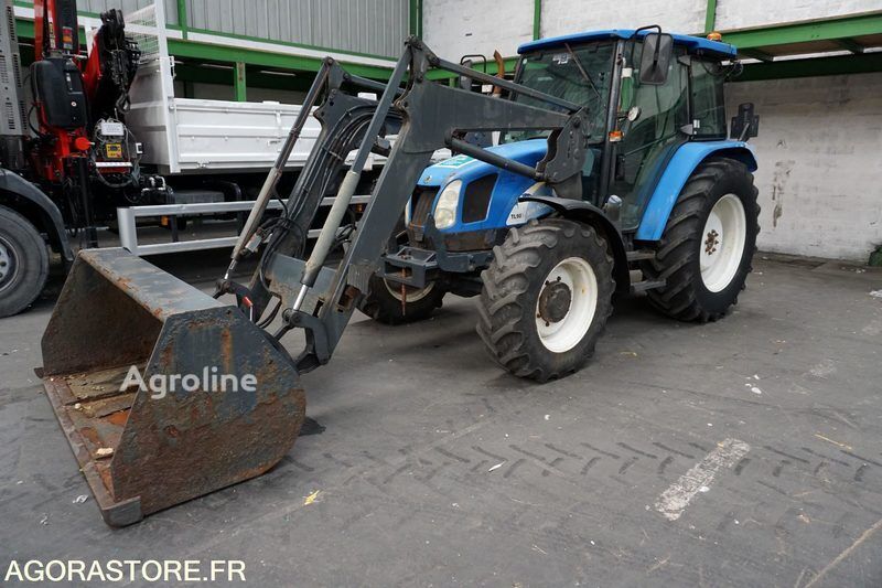 Prodaje se New Holland TL90A traktor točkaš na aukciji