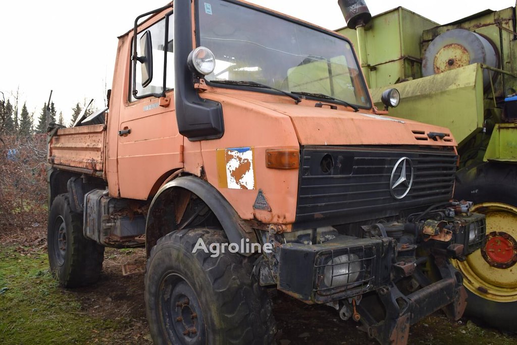 Mercedes-Benz Unimog U1200 traktor točkaš