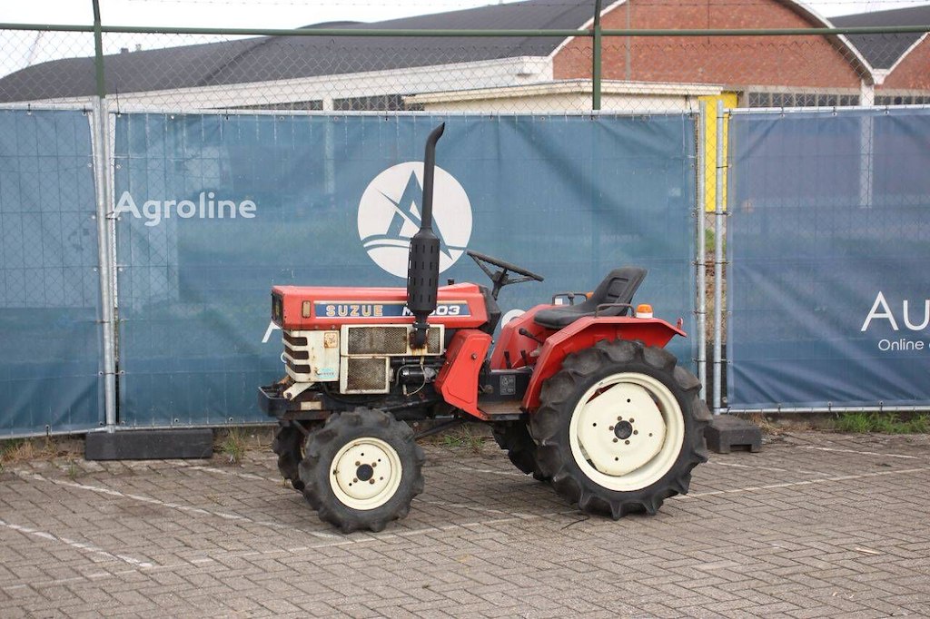 Prodaje se Suzue M1503 D traktor točkaš na aukciji