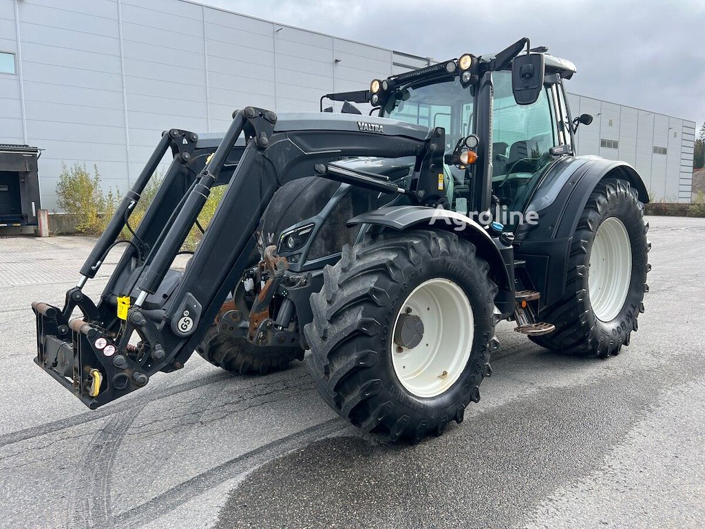 Prodaje se Valtra N174D 1C8 traktor točkaš na aukciji