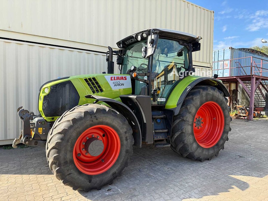 Prodaje se Claas Arion 650 traktor točkaš na aukciji
