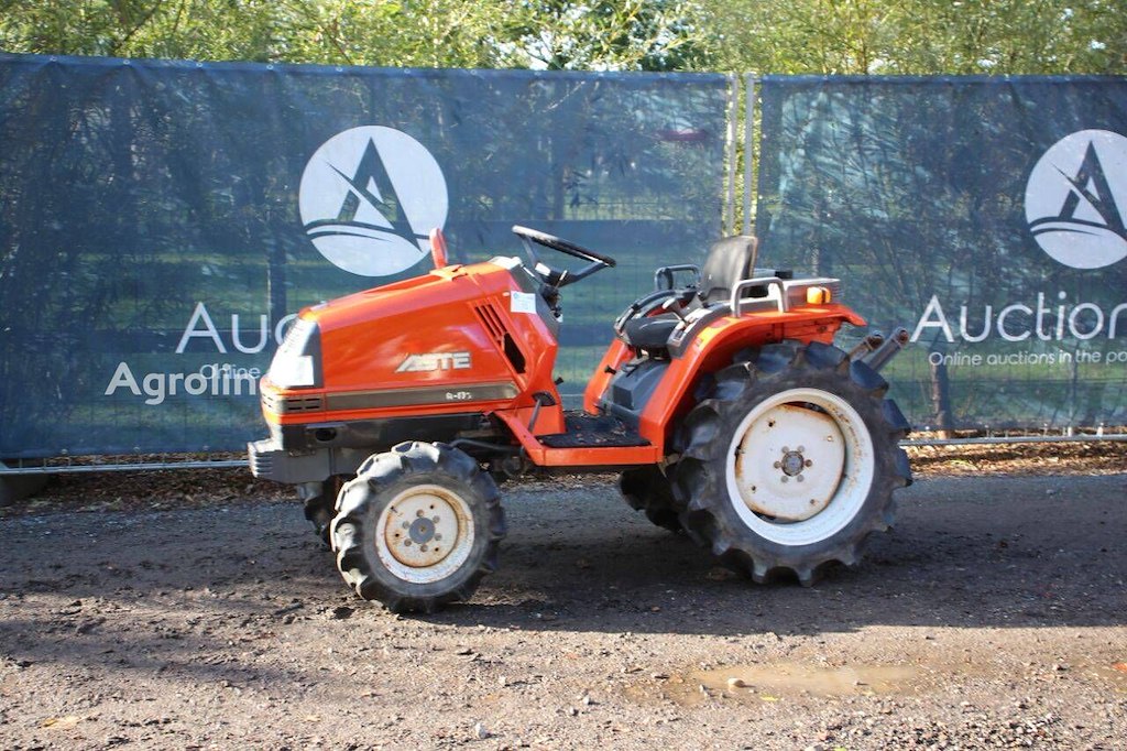 Prodaje se Kubota Aste A-175 traktor točkaš na aukciji