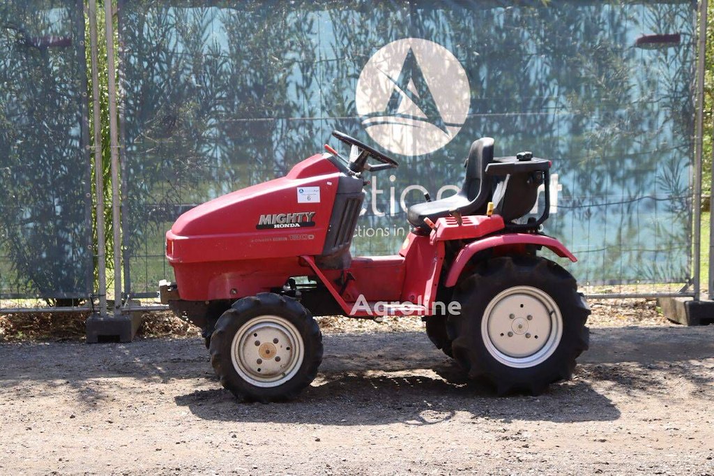 Prodaje se Honda RT130D traktor točkaš na aukciji