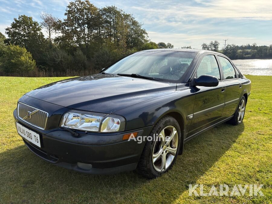 Prodaje se Volvo S80 T6 tanjiraču na aukciji
