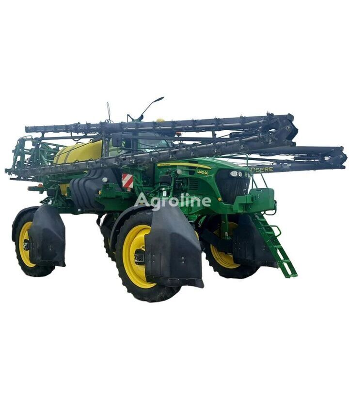 John Deere M4040 samohodna prskalica