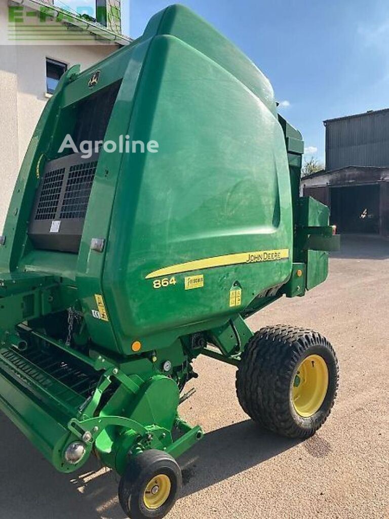 John Deere 864 balirka za četvrtaste bale