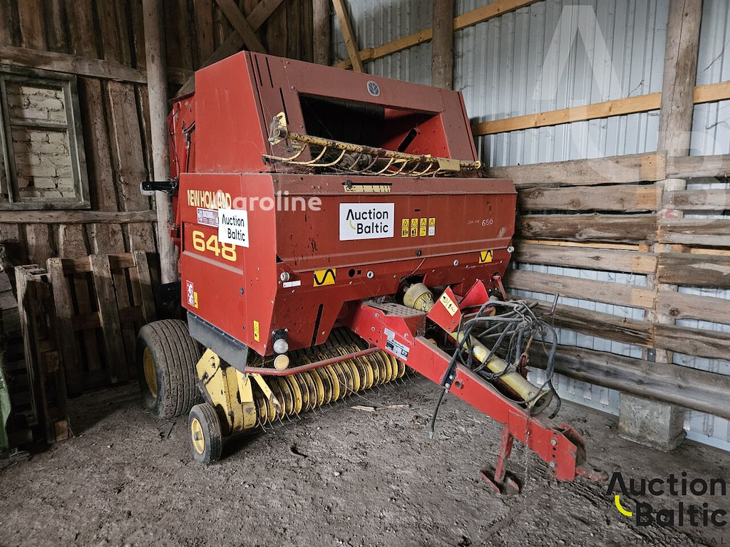 Prodaje se New Holland 644 viljuške za okrugle bale na aukciji