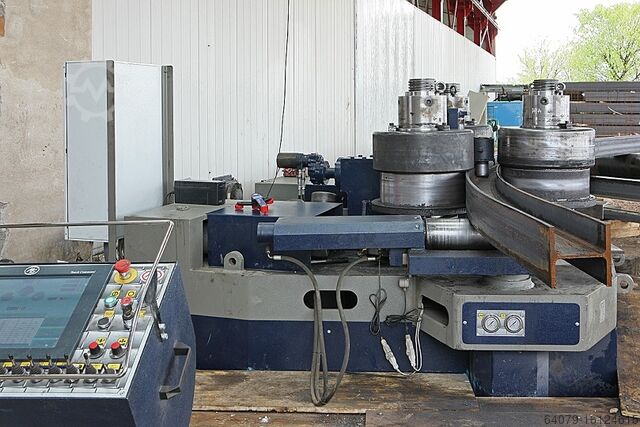 Mašina za savijanje profila
MG AR250 section bending machine