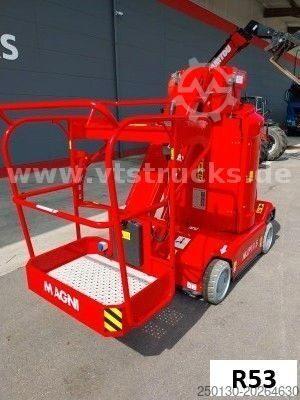 Radna platforma
MAGNI Magni MJP11,5AC 11,2m Vertikalmastbühne 2x vorh.
