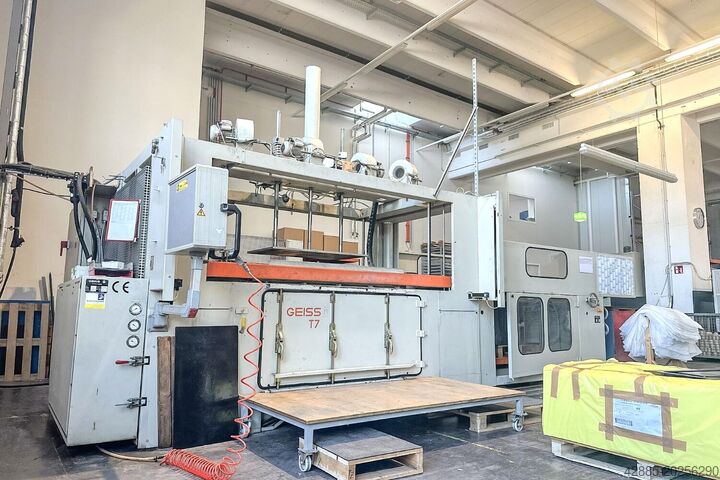 Termoformaciona mašina
GEISS T7 DU 1500x1000x620 Siemens