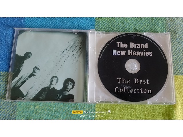 CD THE BRAND NEW HEAVIES - THE BEST COLLECTION