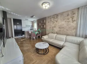 Izdavanje Stan - Novi Sad