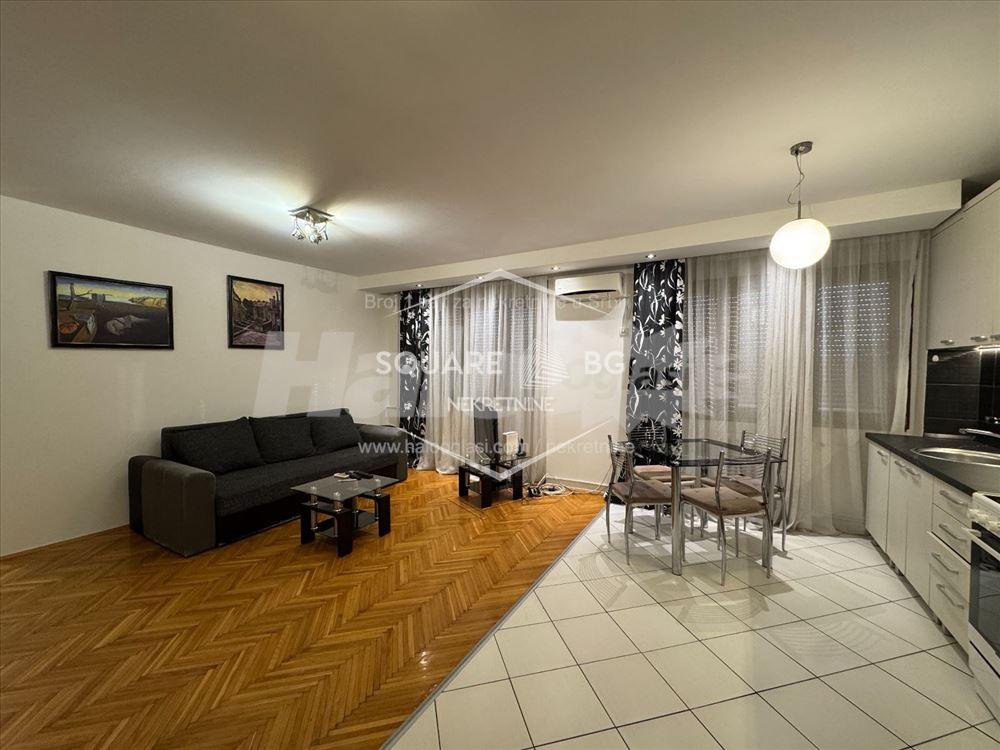 Maršala Birjuzova,3.0 lux renoviran ID#4470
1.100 €