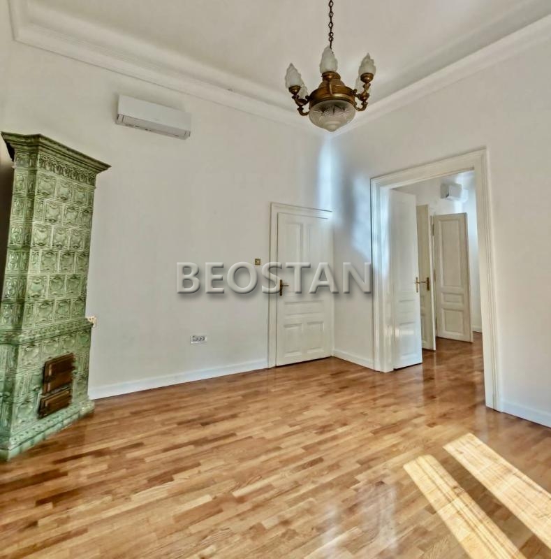 Centar - Savski venac london #64574 2.000 €