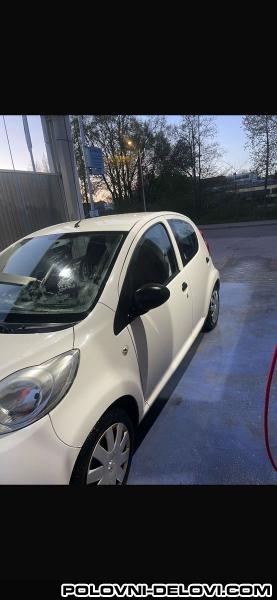 Peugeot 107 1.0b Kompletan Auto U Delovima