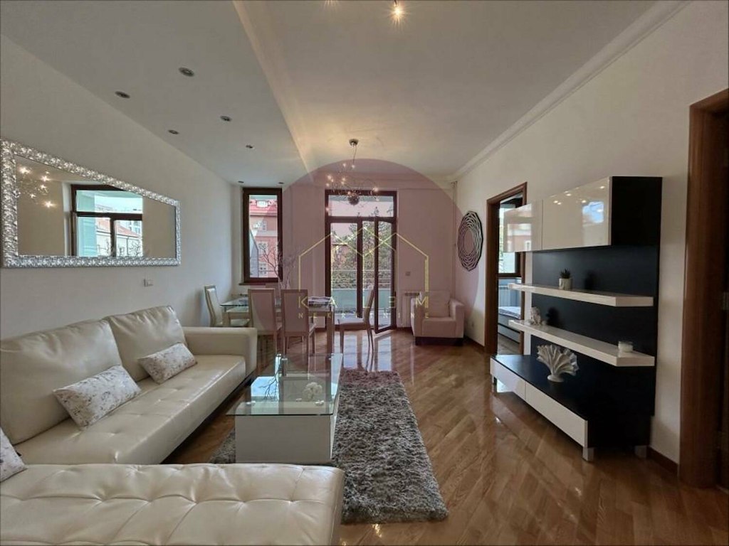 Vračar, Hram Svetog Save, 2.0 stan, 61m2, 495000 EUR