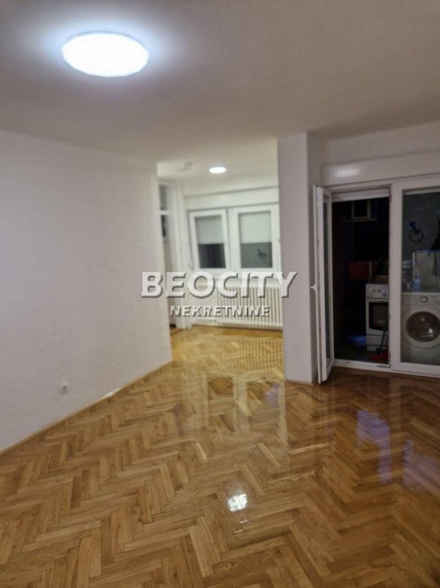 Novi Sad, Bulevar Oslobođenja, Bulevar oslobođenja, 1.0, 33m2, 93000EUR