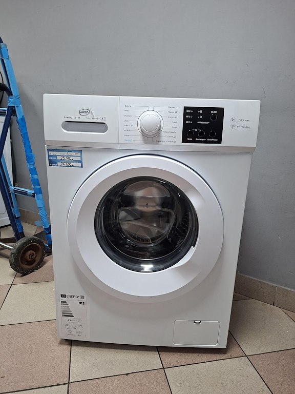 Veš mašina Daya DSW71225M18A , 7 kg, slim