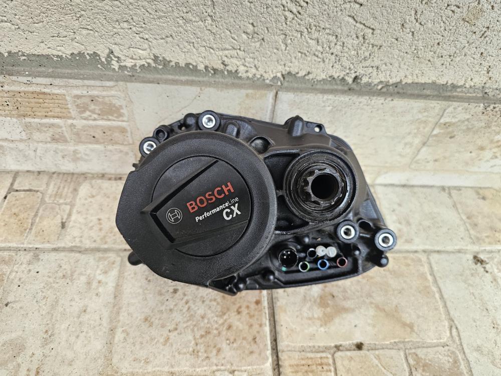 Bosch BDU3740 740 CX Smart motor