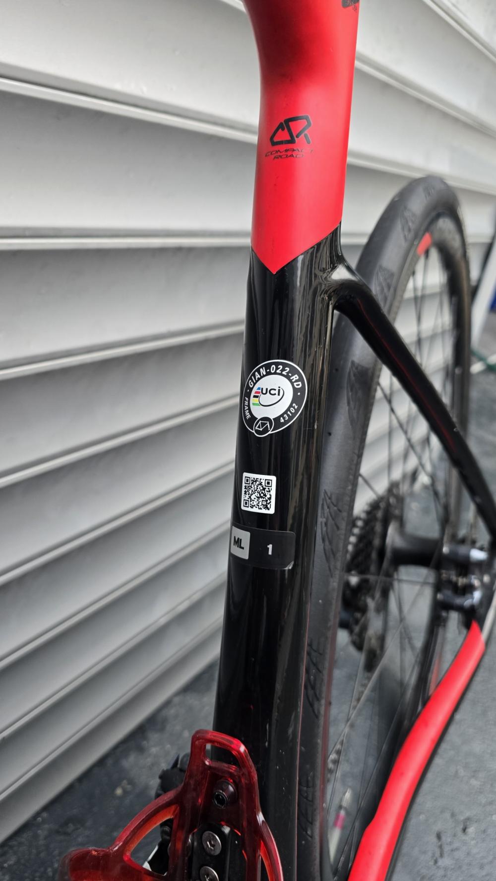 GIANT Defy - Zamena
