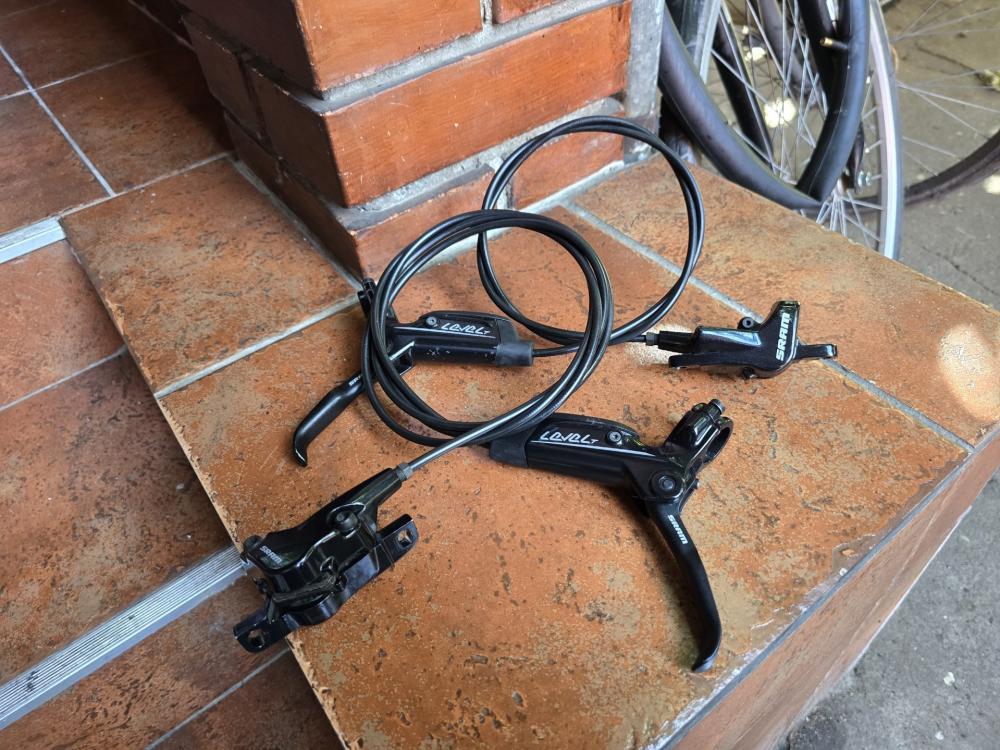Sram level T 175cm