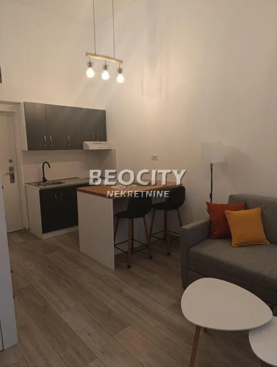 Izdavanje, stan, 28m2, Centar, Novi Sad