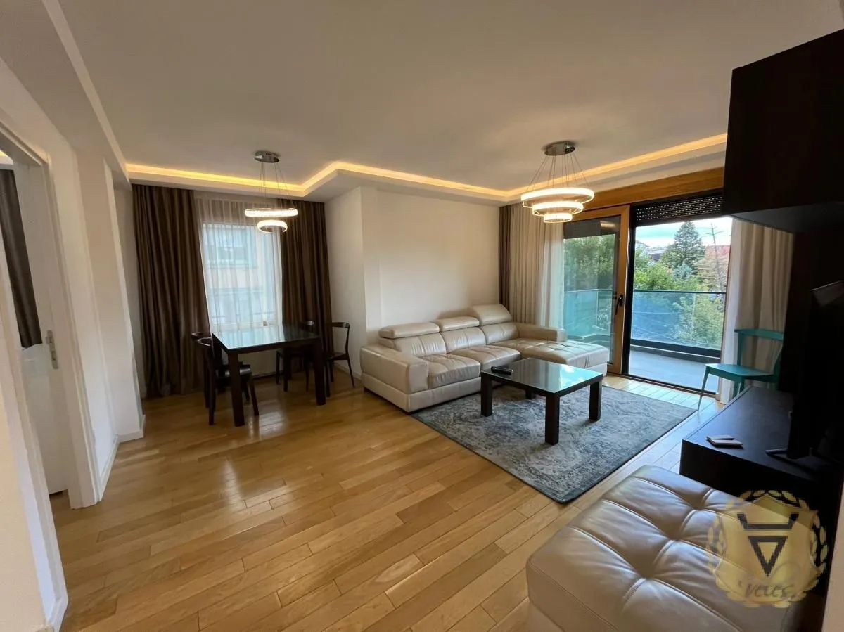 Izdavanje, trosoban stan, 84m2, Autokomanda, Voždovac, Beograd