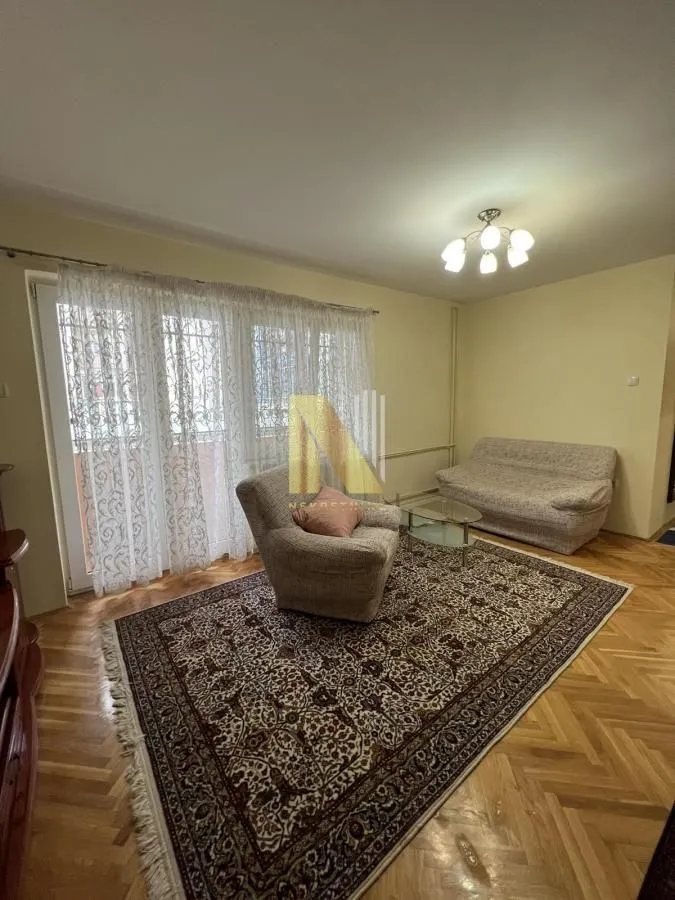 Izdavanje, dvosoban stan, 49m², Cara Dušana, Novi Sad Sve Podlokacije