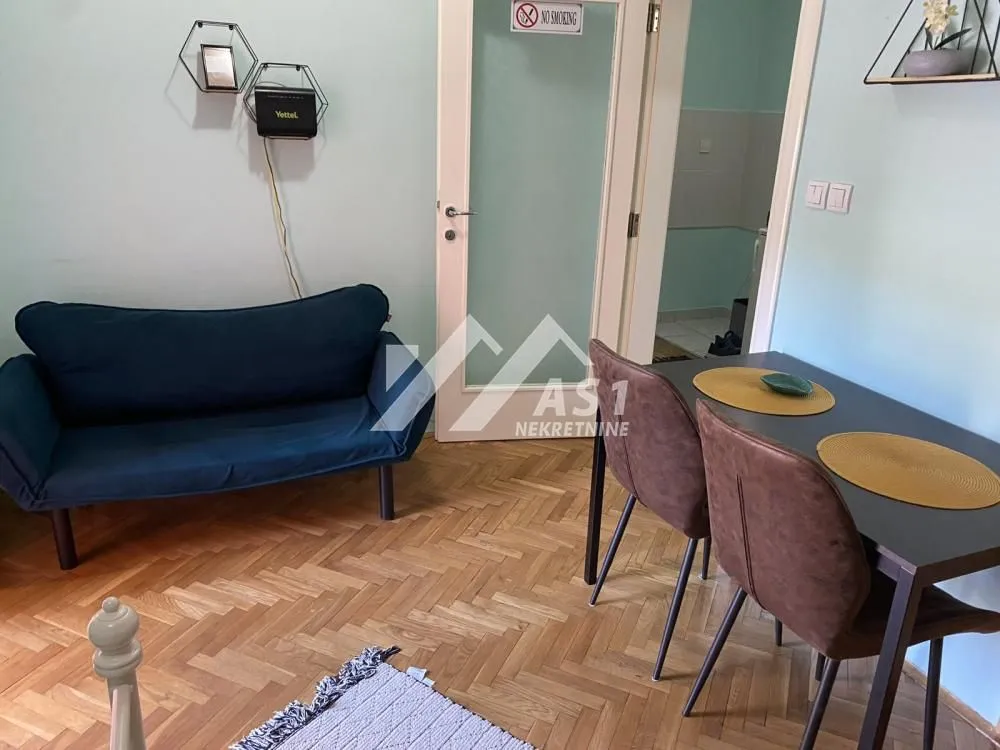 Izdavanje, stan, 30m2, Novi Sad, Novi Sad