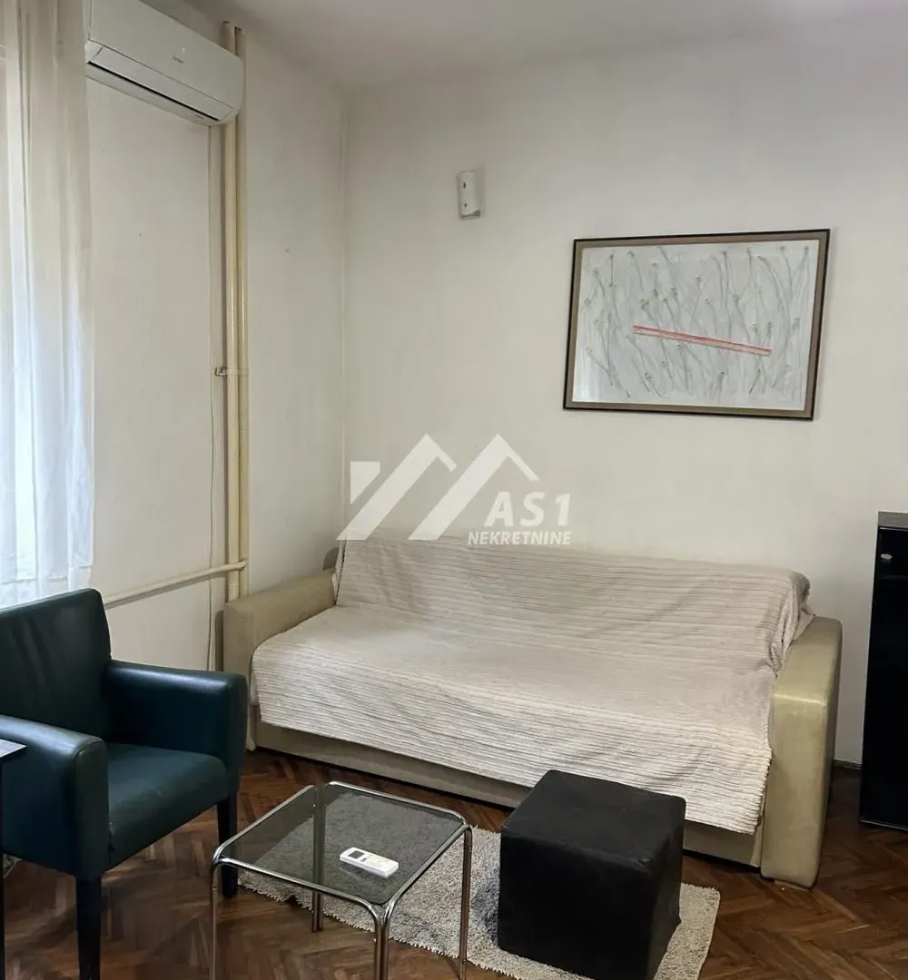 Izdavanje, stan, 30m2, Jugovićevo, Novi Sad, Novi Sad