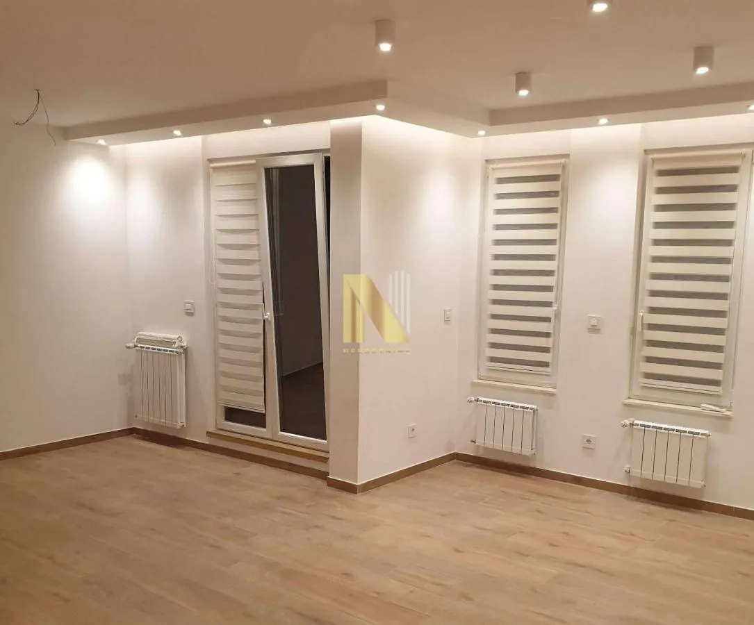Izdavanje, trosoban stan, 77m2, Socijalno, Novi Sad, Novi Sad