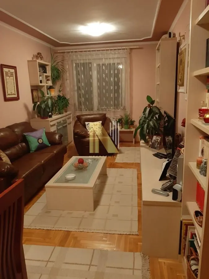 Izdavanje, dvosoban stan, 46m2, Nova Detelinara, Novi Sad, Novi Sad