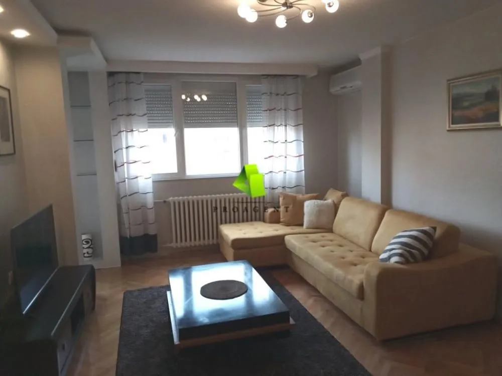 Izdavanje, trosoban stan, 73m2, Medijana, Niš