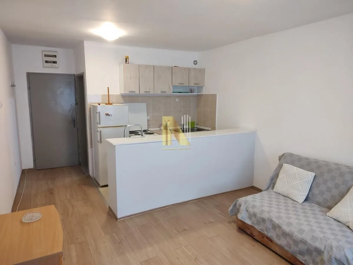 Prodaja, garsonjera, 24m2, Podbara, Novi Sad, Novi Sad