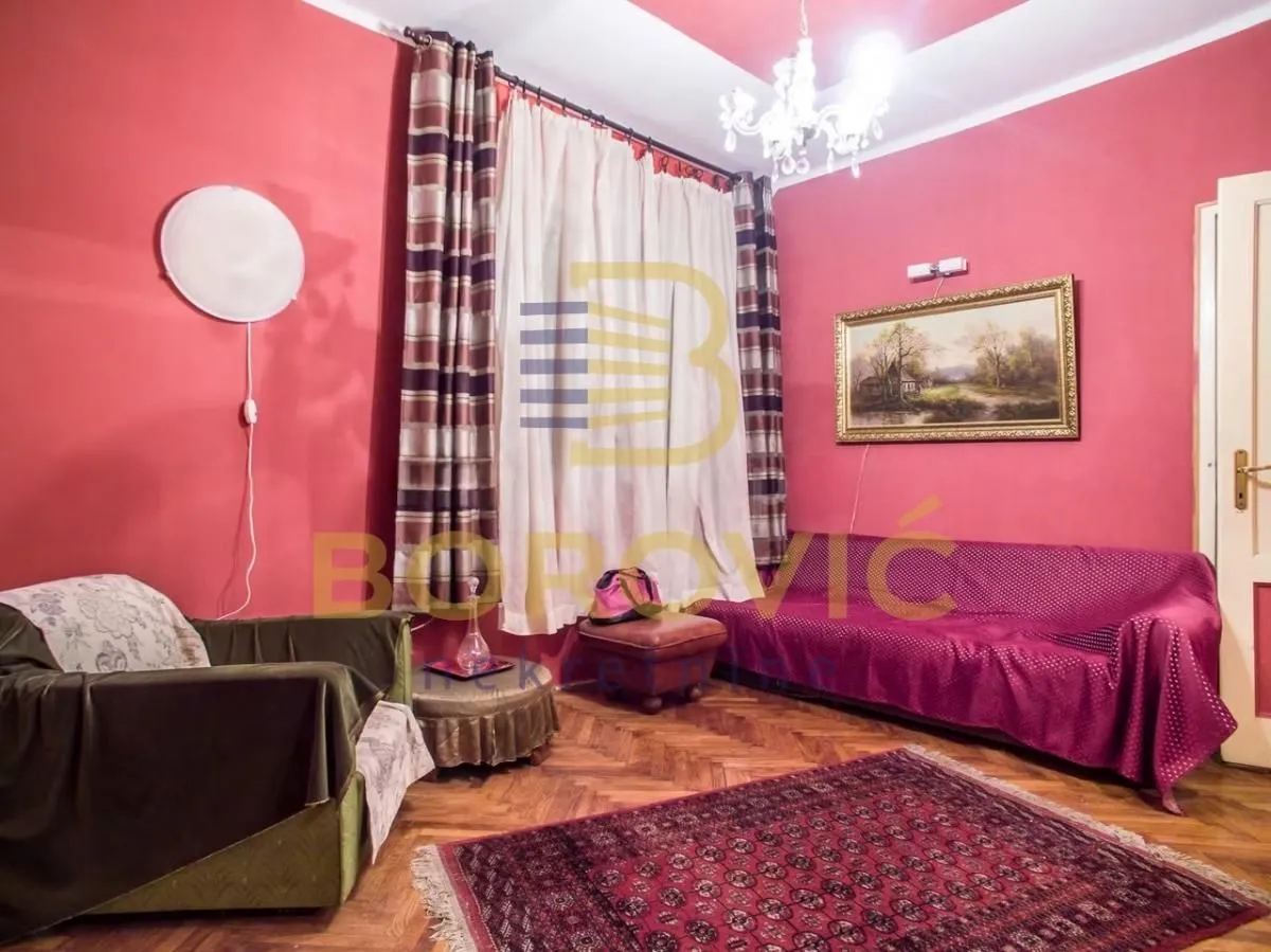 Prodaja, trosoban stan, 95m2, Kalenić Pijaca, Vračar, Beograd