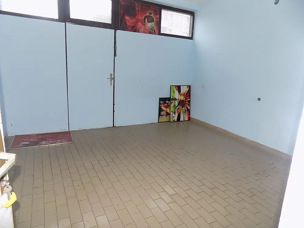 Prodaja, poslovni prostor, 22m², Kajsijar, Jagodina