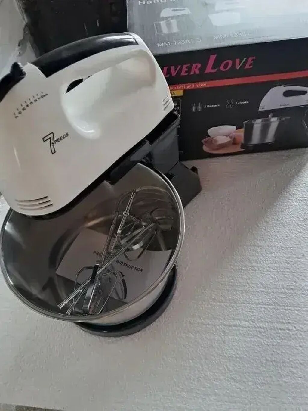 Silver love ručni mikser sa posudom model mm 133a 300w. silver love