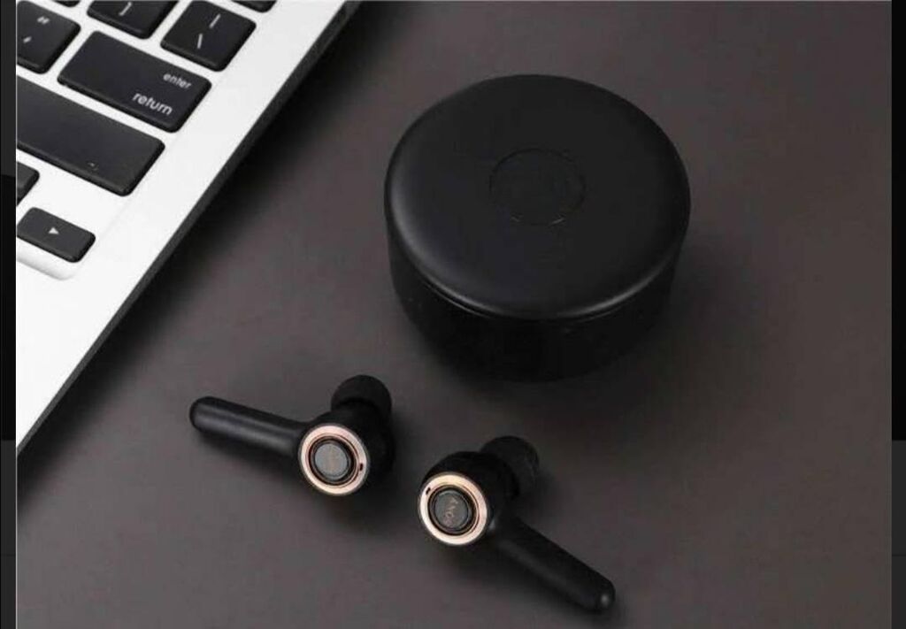 Bluetooth bežične slušalice sony wf-s528 crne. bluetooth bežične
