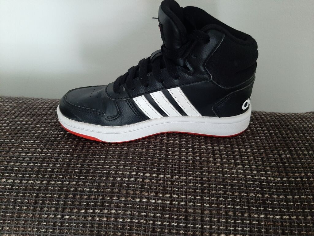 Adidas, Veličina - 30