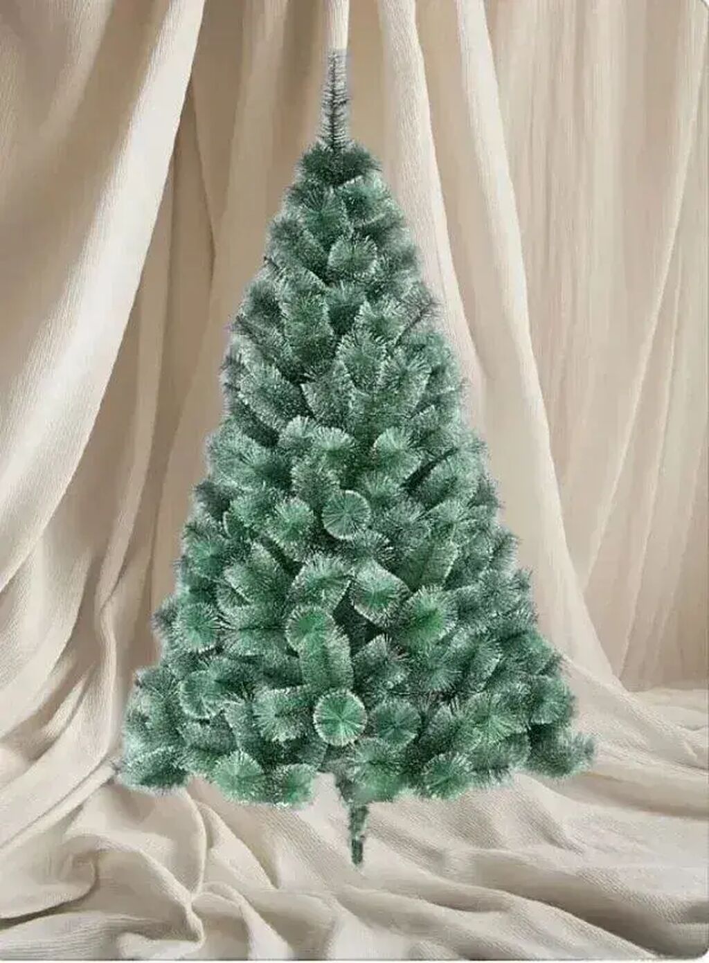 Novogodisnja jelka s3ra 120cm. novogodisnja jelka s3ra 120cm stiže nam