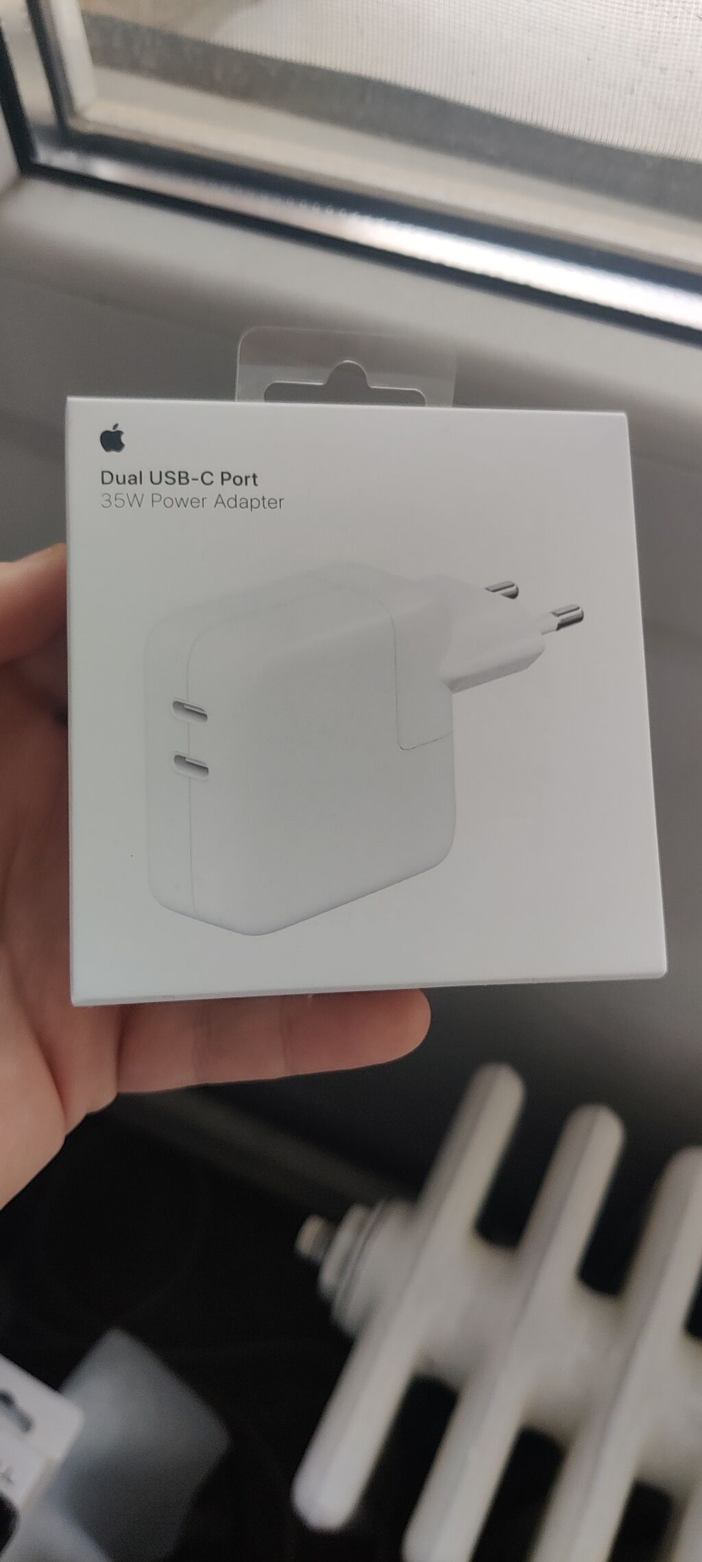 Apple Dual USB‑C Port Power Adapter 35W (model A2676) Original -