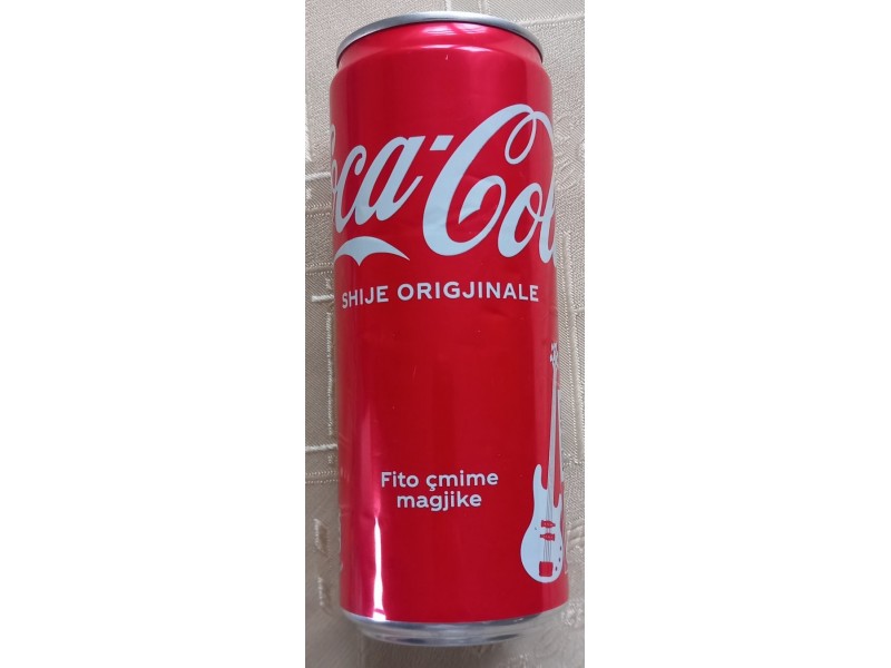 RETKA LIMENKA COCA COLA 0,33 SA GRBOM ALBANIJE