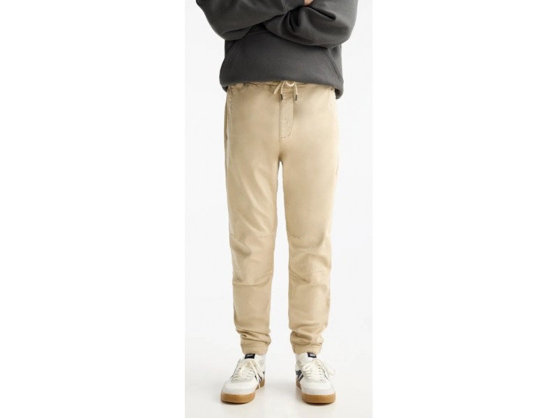Pull & Bear muske pantalone L-XL
