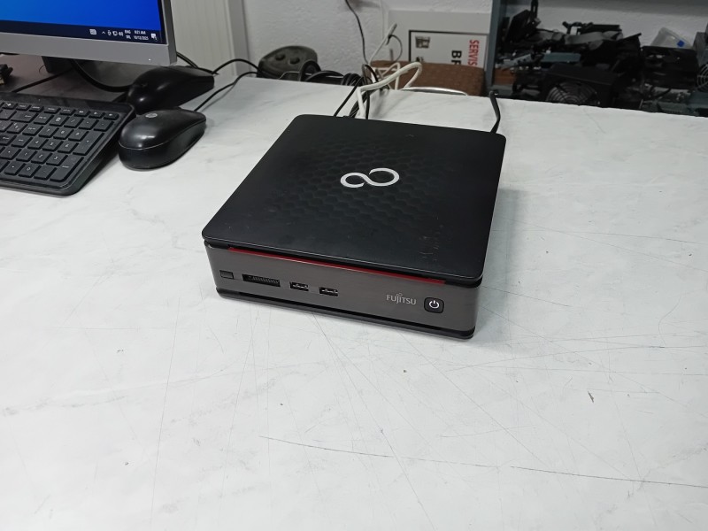 Fujitsu Q910 Mini Intel i5 3470T,2900mhz,8gb ddr3,256gb