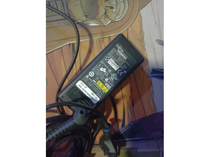 Fujitsu Siemens 20v3.25a