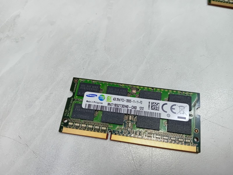 4gb ddr3 samsung 1600mhz ispravna za laptop
