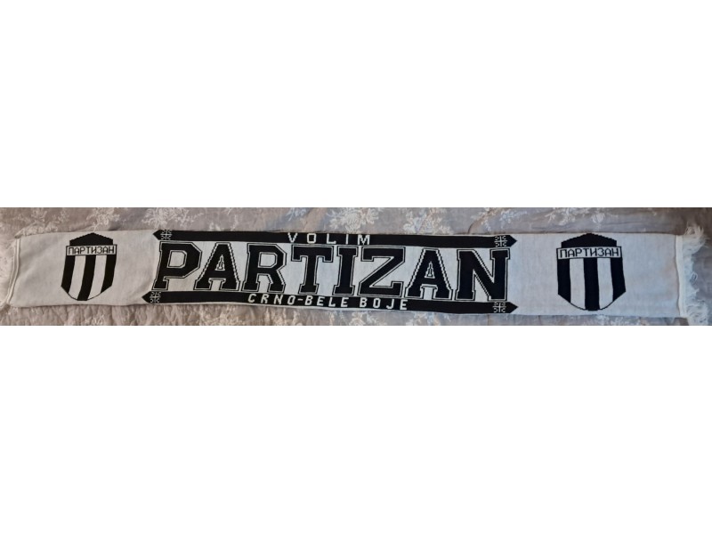 Navijački šal Grobari sa buldogom